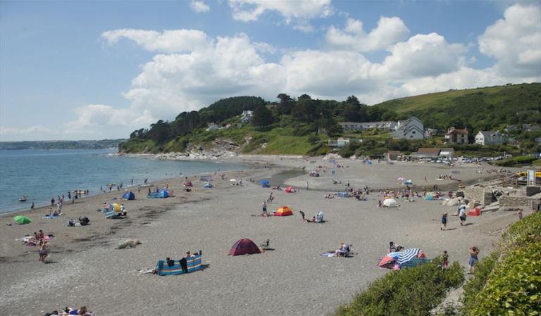 Seaton Beach - Visit Looe